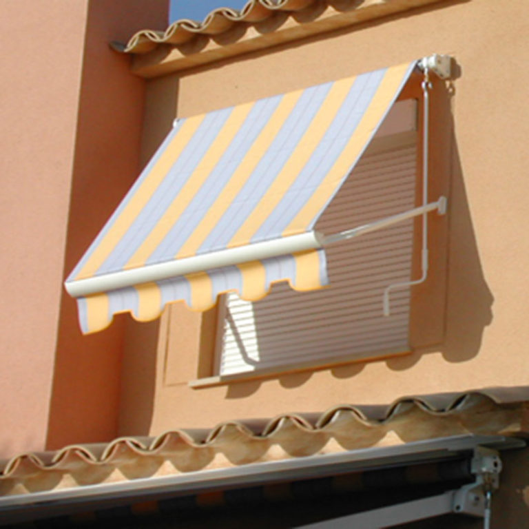 STORE A PROJECTION - STORES EQUINOXE